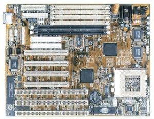 Pengertian Motherboard, Fungsi dan Jenis-Jenis Motherboard Lengkap